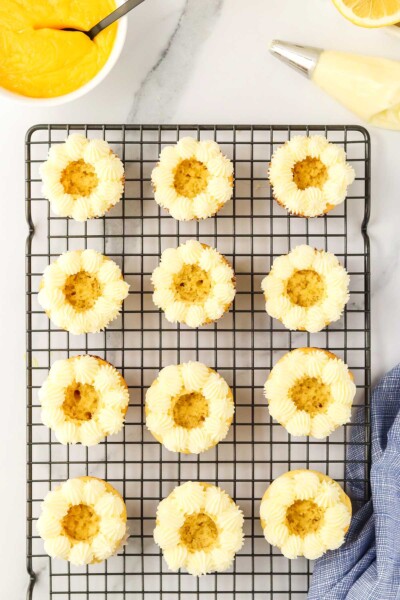 Lemon Stuffed Cupcakes - xoxoBella