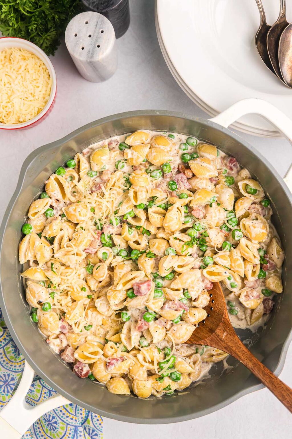 Pancetta Pea Pasta - xoxoBella