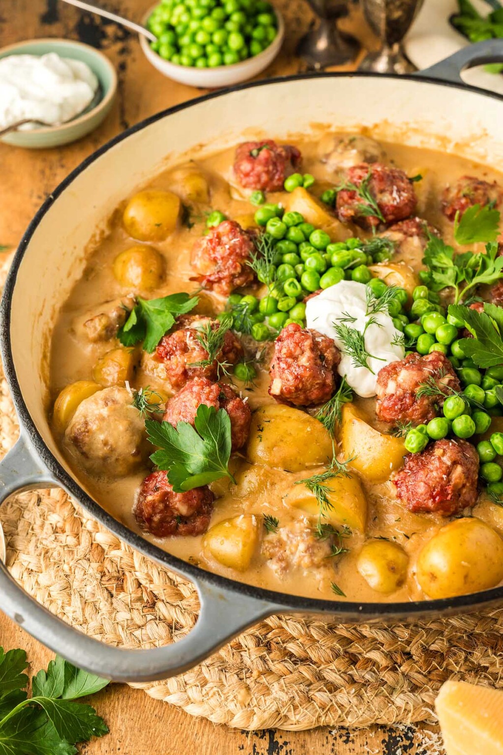 Creamy Meatball Stew - xoxoBella