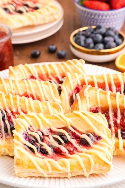 Cream Cheese Berry Danish - xoxoBella
