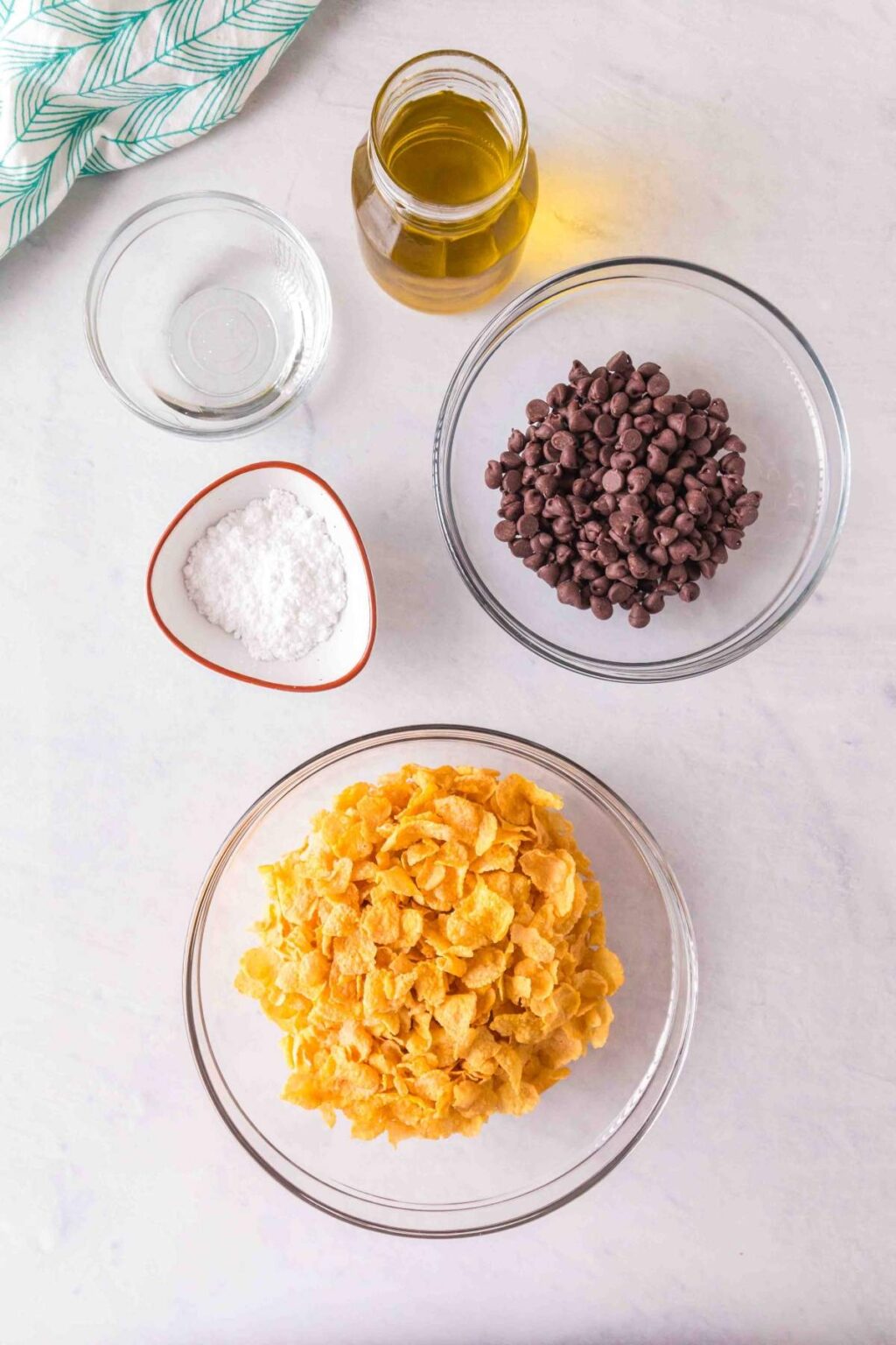 Chocolate Cornflake Cakes - xoxoBella