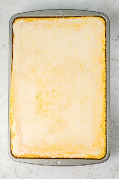 Lemon Sheet Cake - xoxoBella