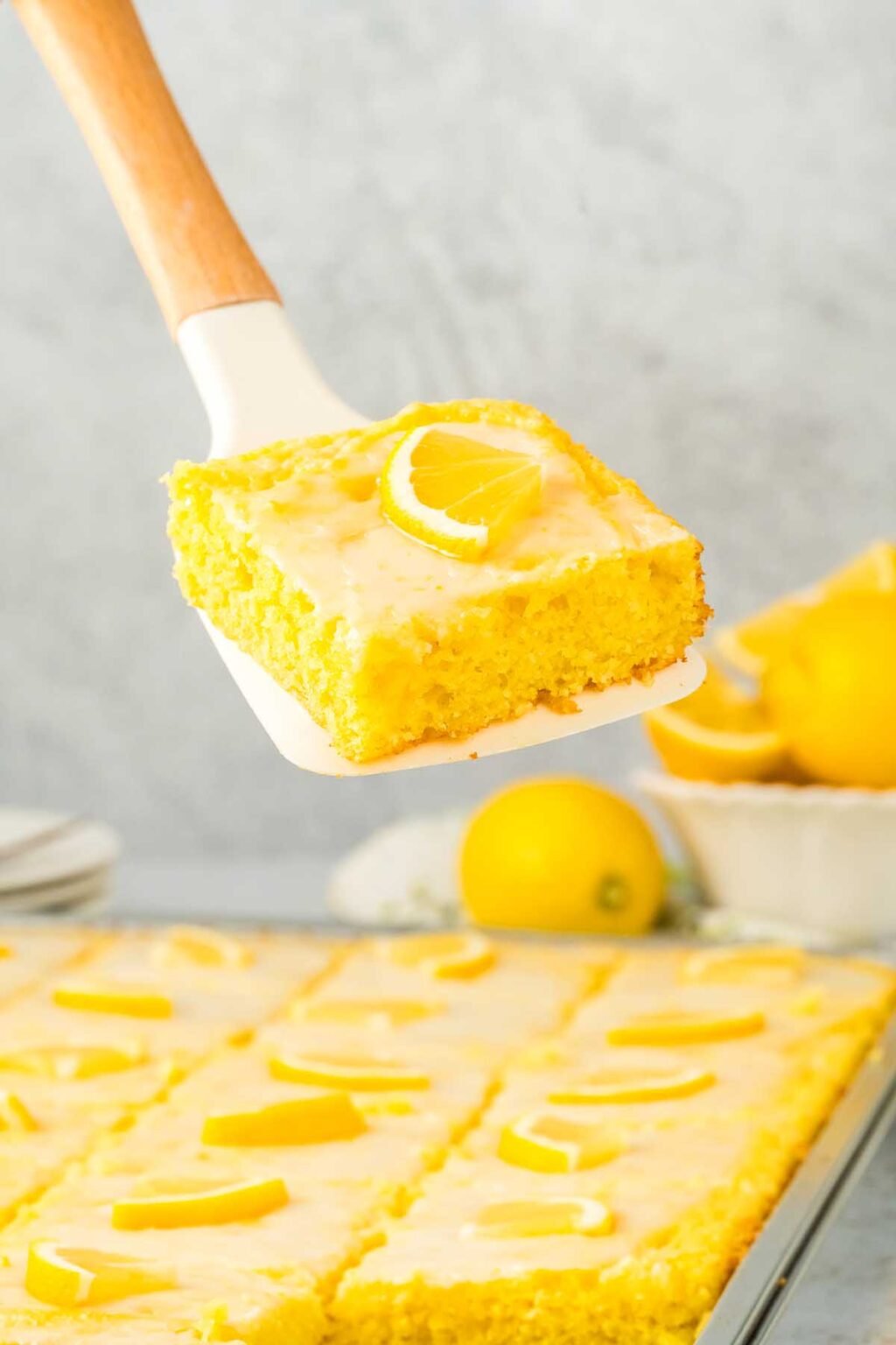Lemon Sheet Cake - xoxoBella