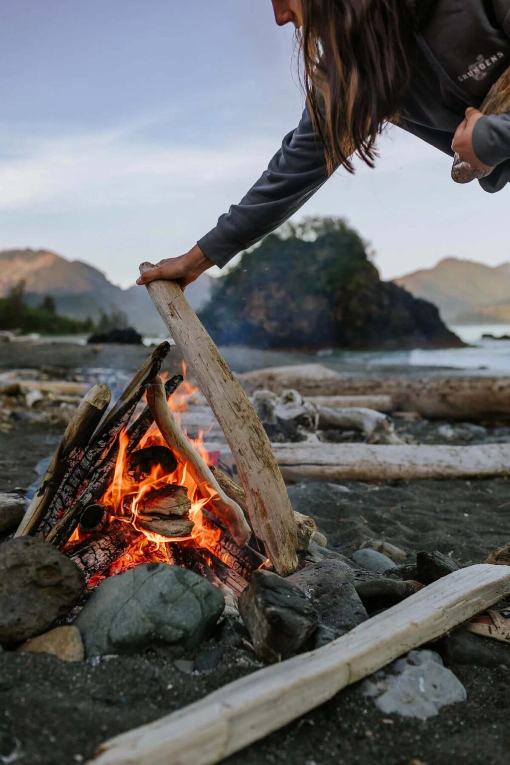 How to Cook Over a Campfire: A Guide for First-Timers - xoxoBella