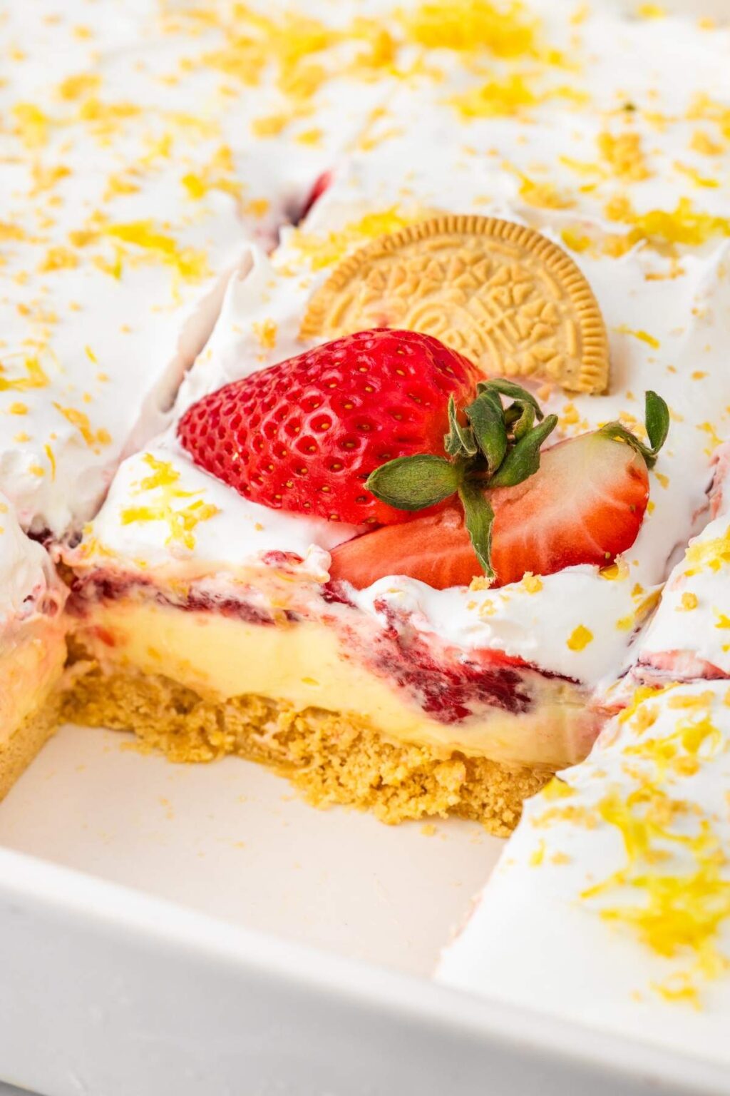 Strawberry Lemon Cheesecake Lasagna - xoxoBella