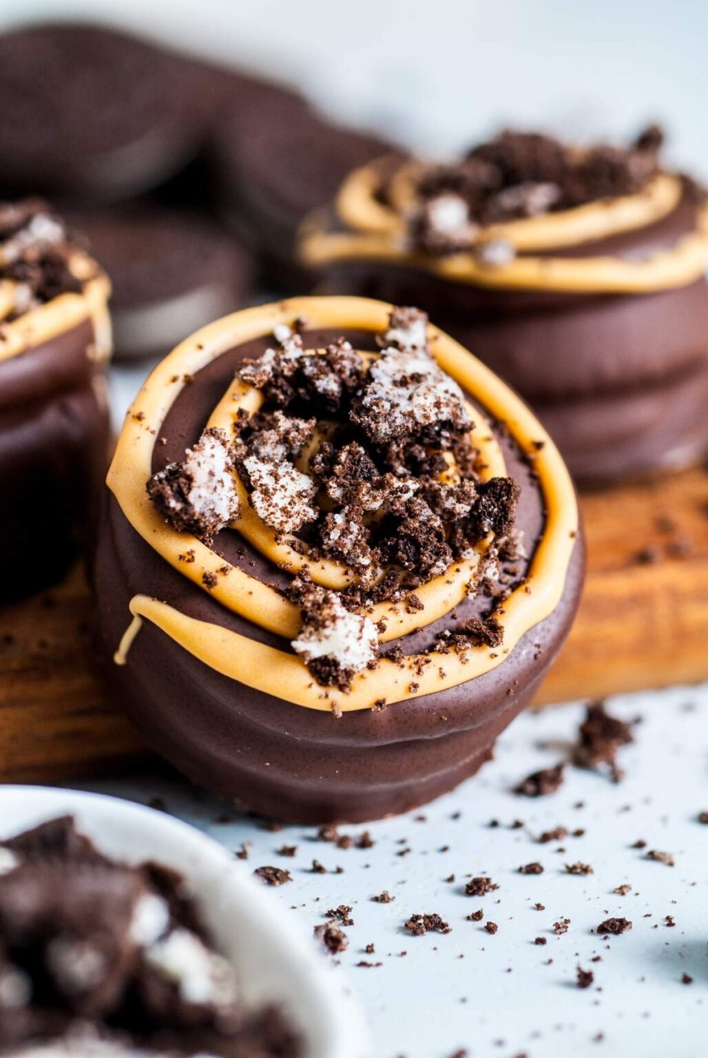 Reese's Stuffed Oreos - xoxoBella
