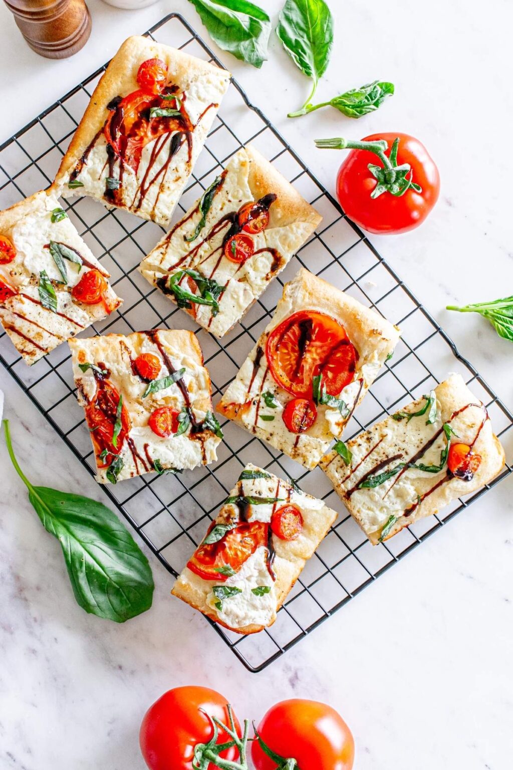 Sheet Pan Caprese Pizza - xoxoBella