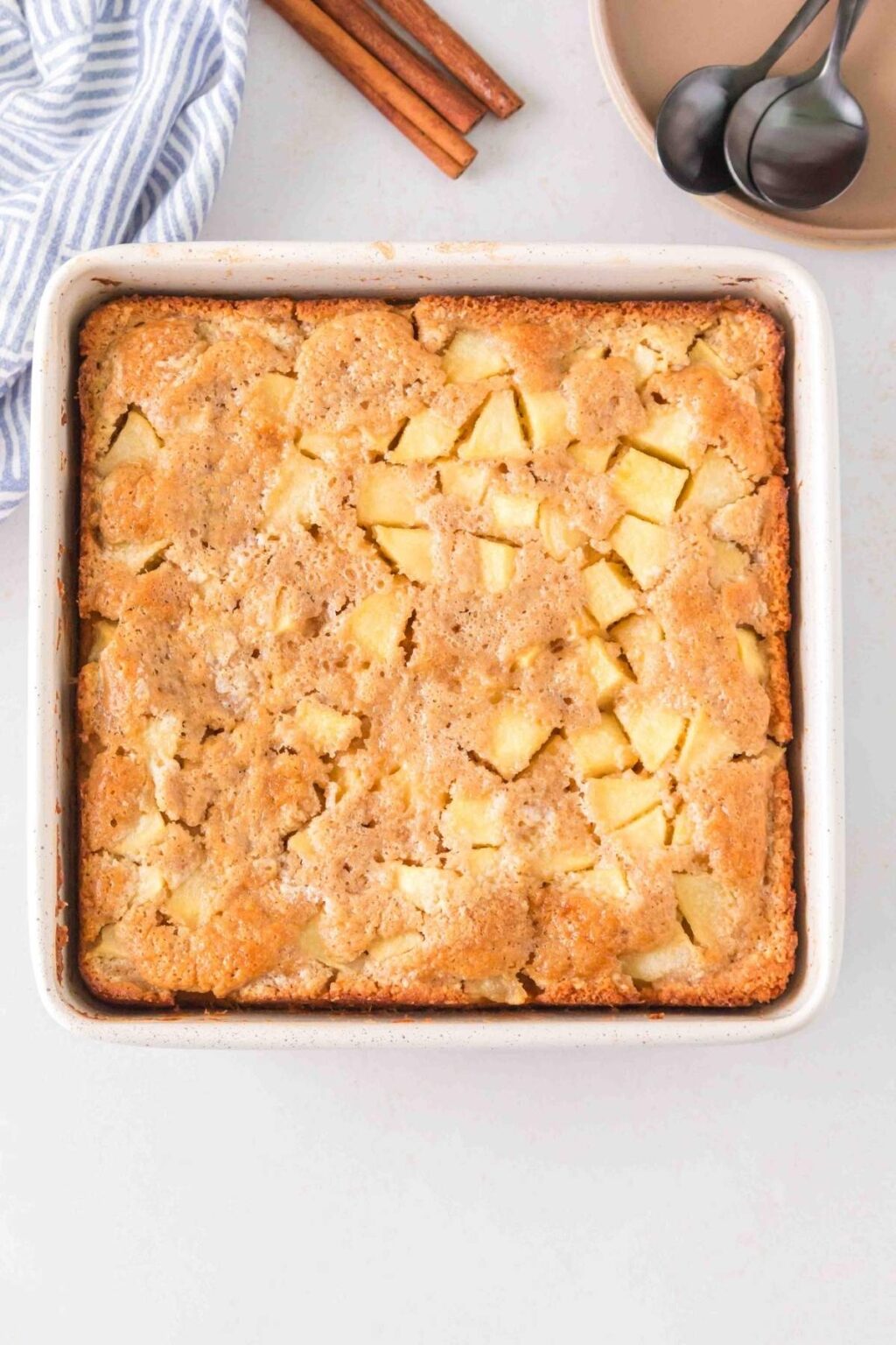 Bisquick Apple Cobbler - xoxoBella