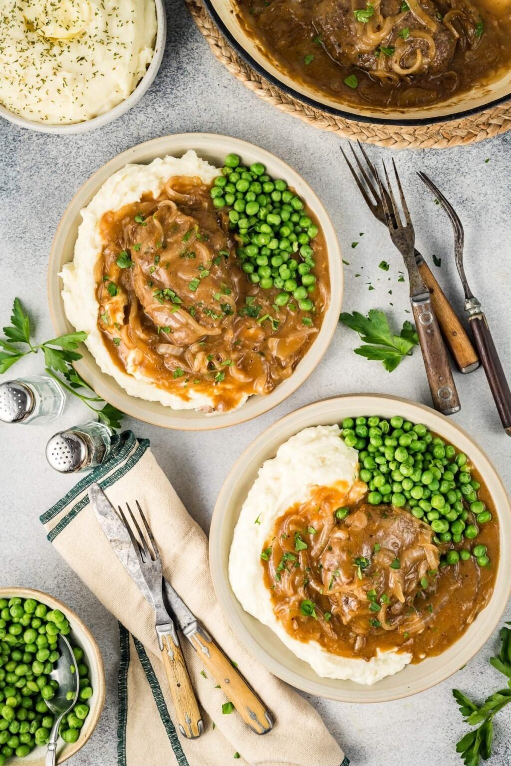 Hamburger Steak and Gravy - xoxoBella