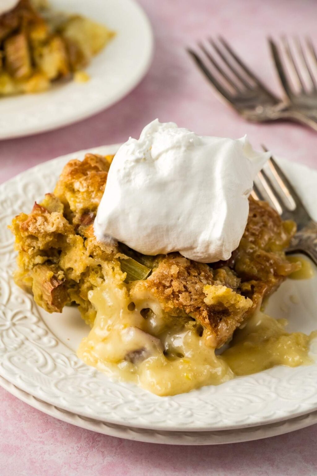 Old Fashioned Rhubarb Custard Cake - xoxoBella