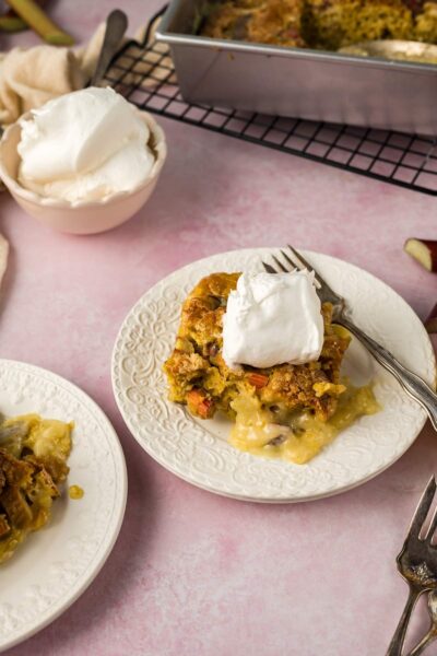 Old Fashioned Rhubarb Custard Cake - xoxoBella