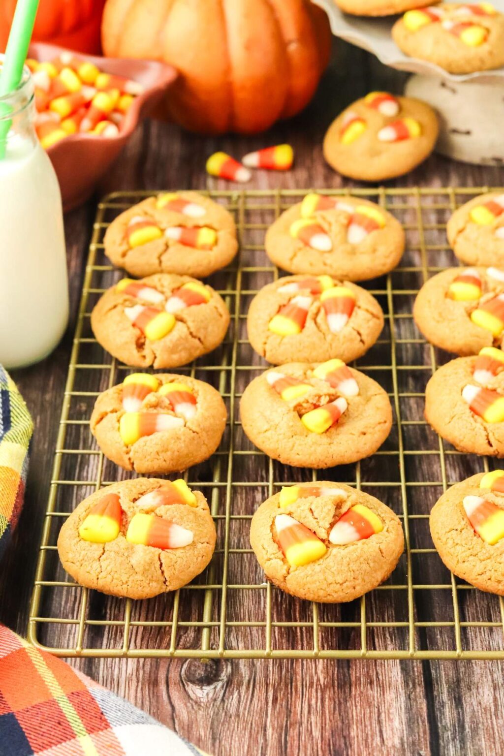 Candy Corn Peanut Butter Cookies - xoxoBella