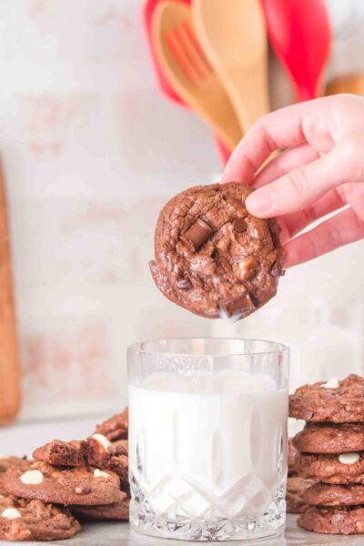 Devil's Food Cookies - xoxoBella