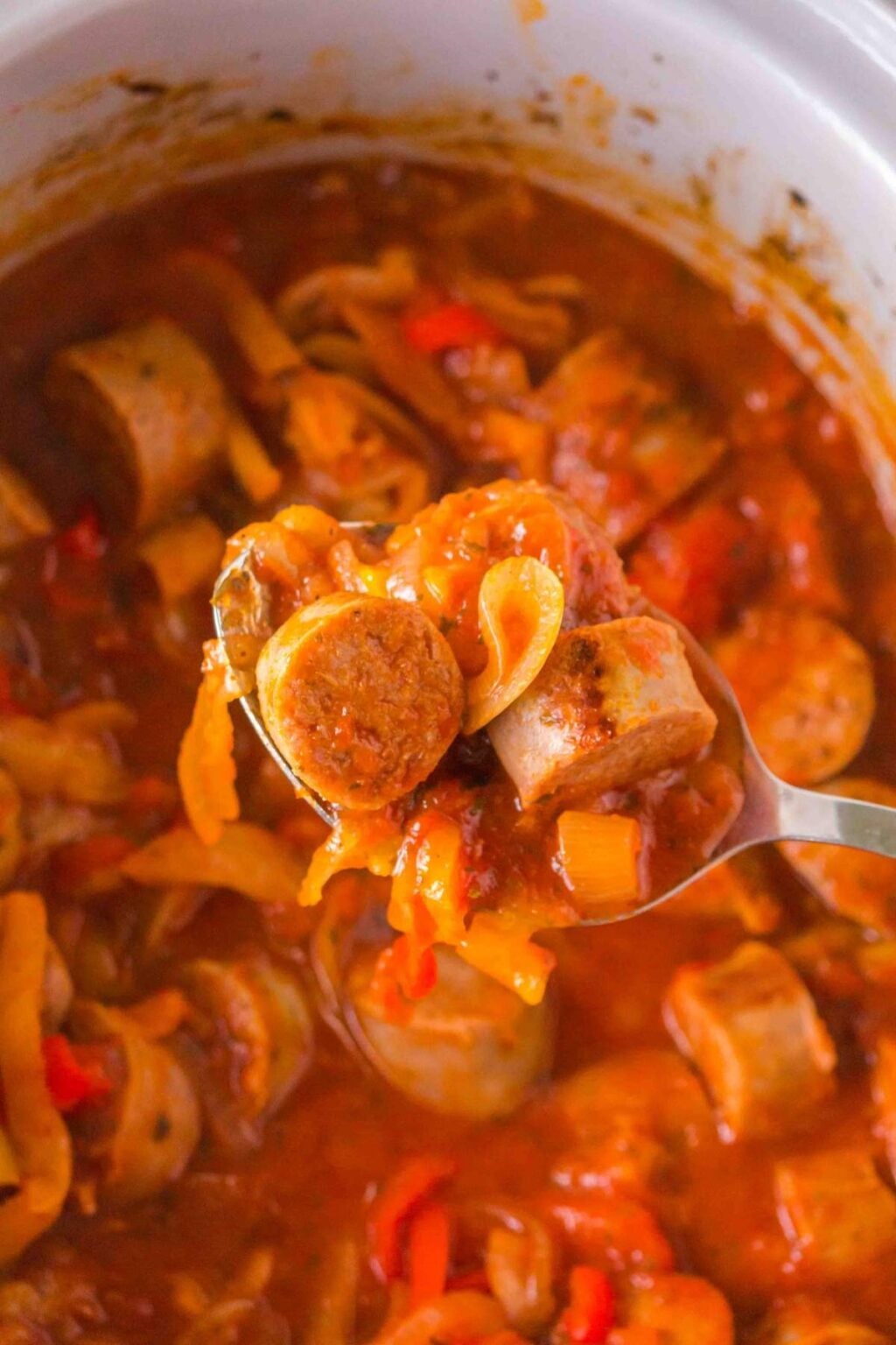 Slow Cooker Sausage and Peppers - xoxoBella