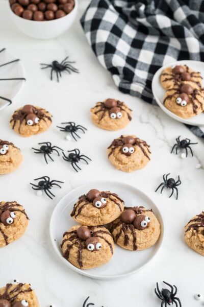 Peanut Butter Spider Cookies - xoxoBella