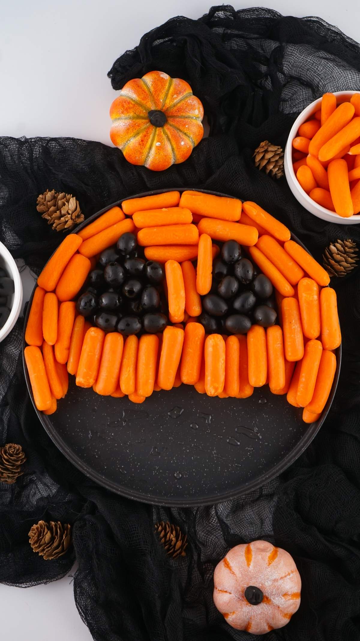 Halloween Veggie Platter - xoxoBella