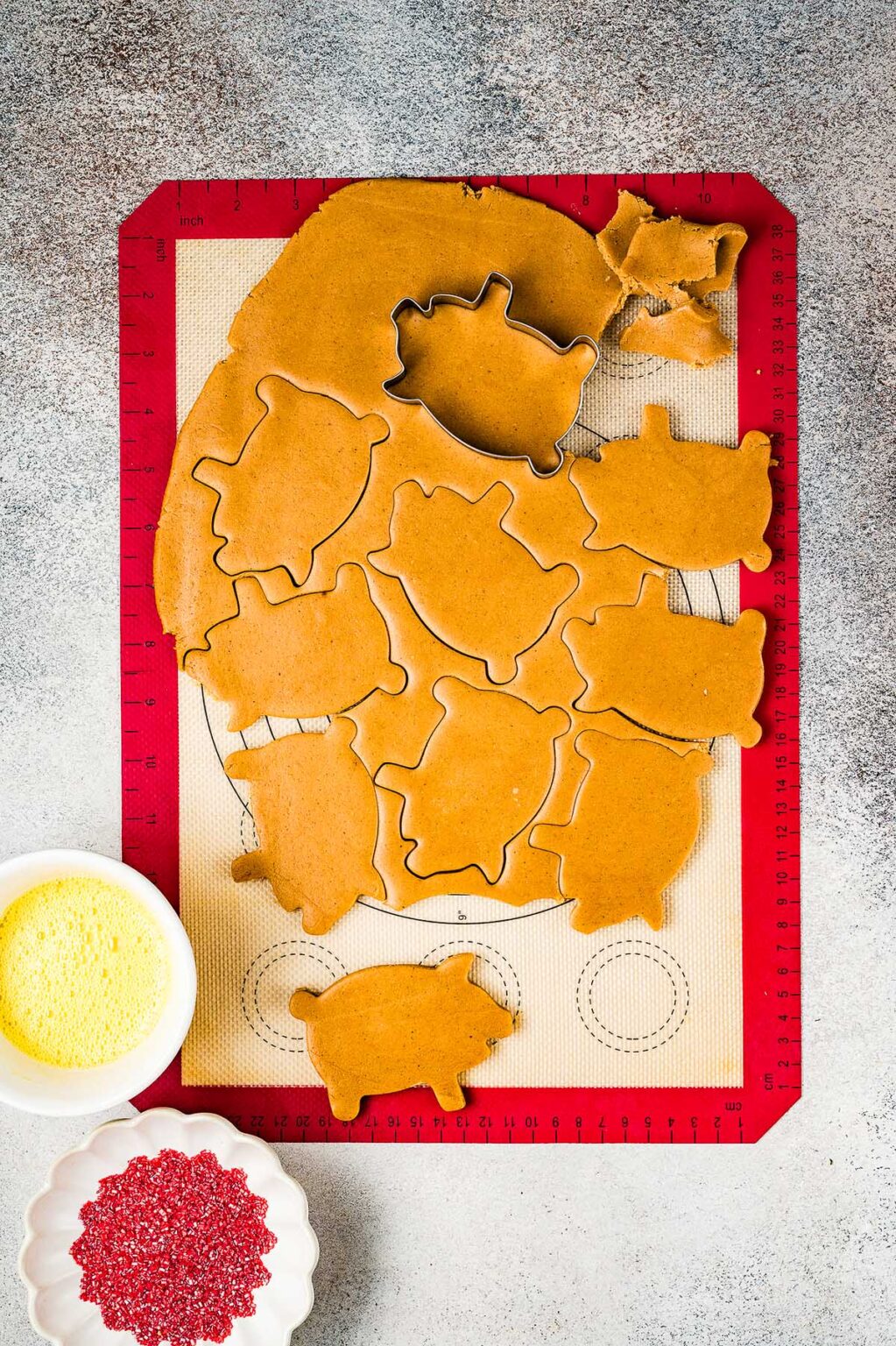 Marranitos - Mexican Gingerbread Pigs - xoxoBella