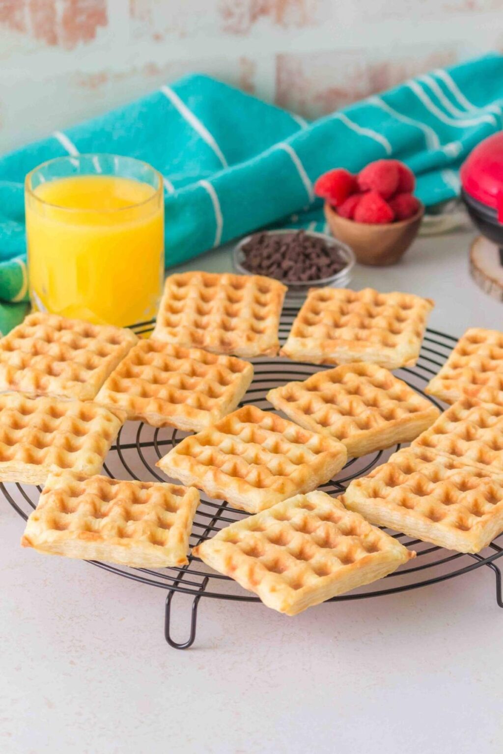 Puff Pastry Waffles - xoxoBella
