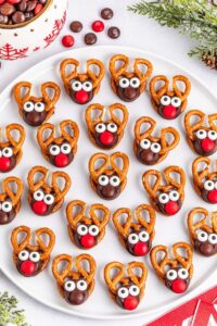 Reindeer Rolo Pretzels - xoxoBella