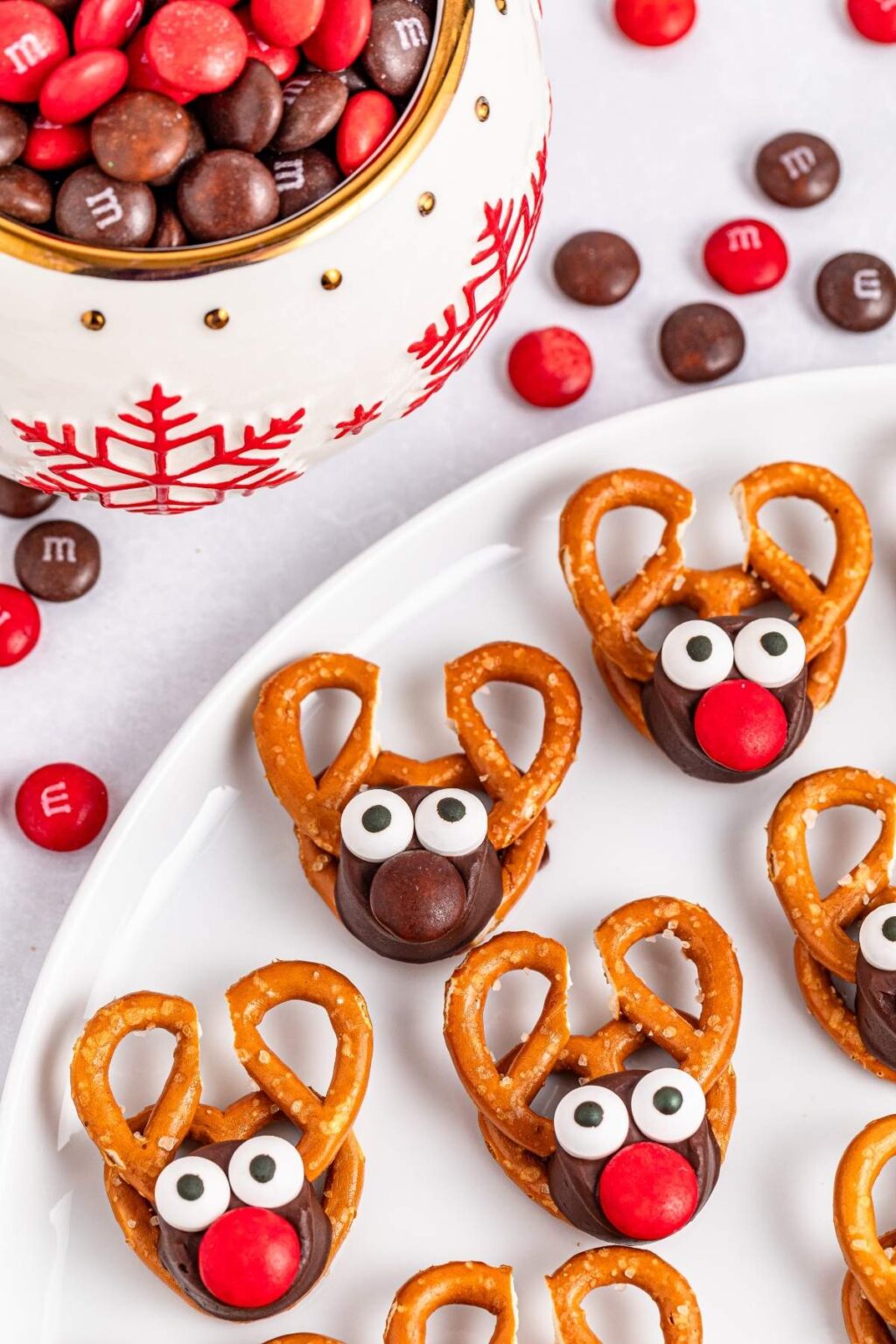 Reindeer Rolo Pretzels - xoxoBella