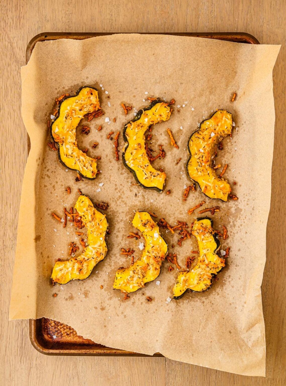 Roasted Acorn Squash - xoxoBella