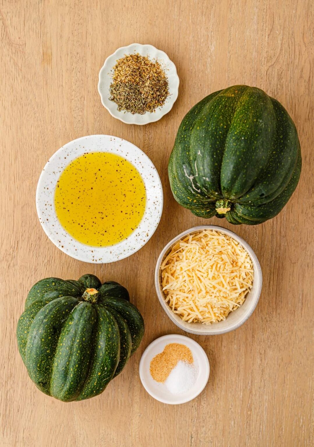 Roasted Acorn Squash - xoxoBella