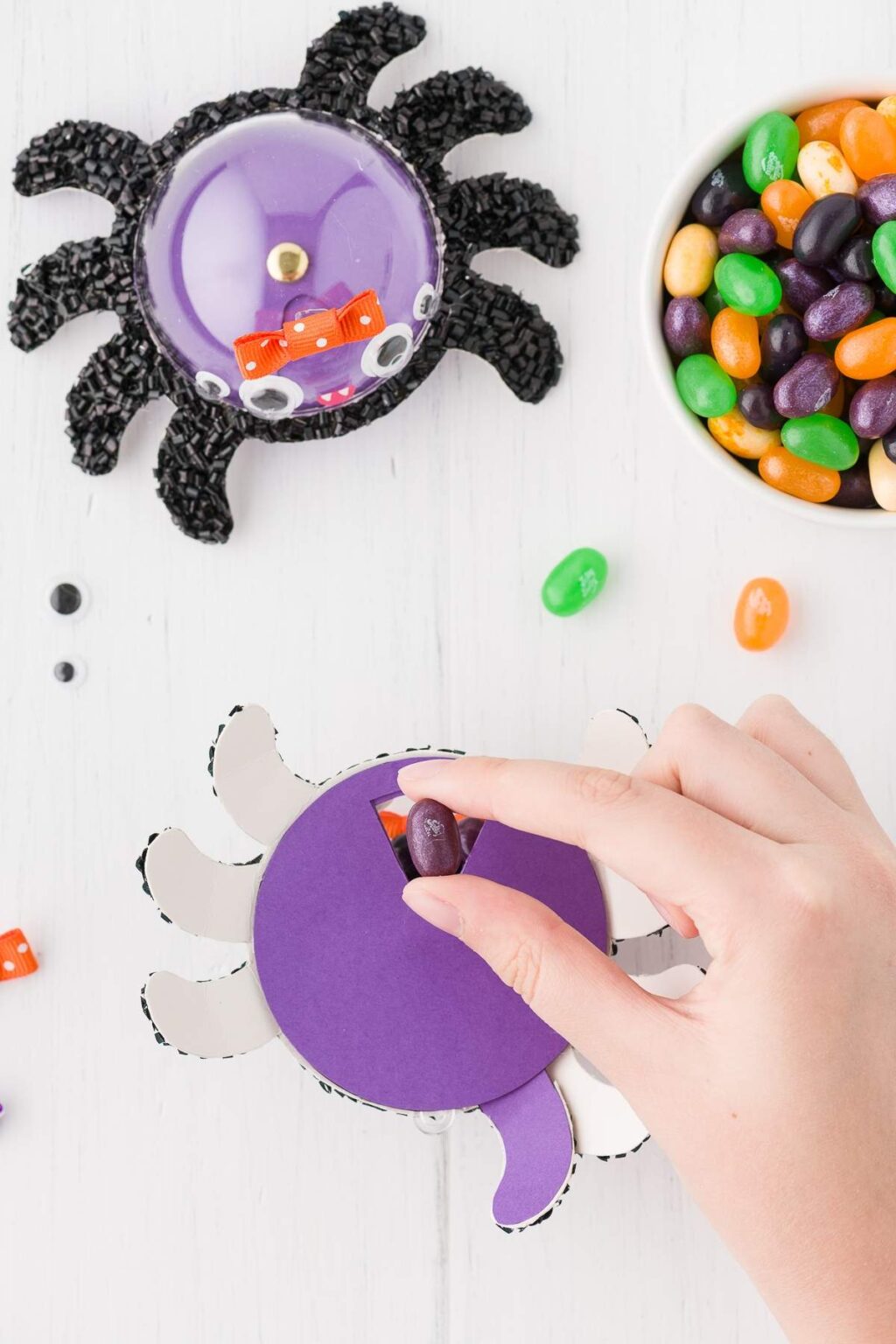 DIY Halloween Spider Dome Candy Holder - xoxoBella