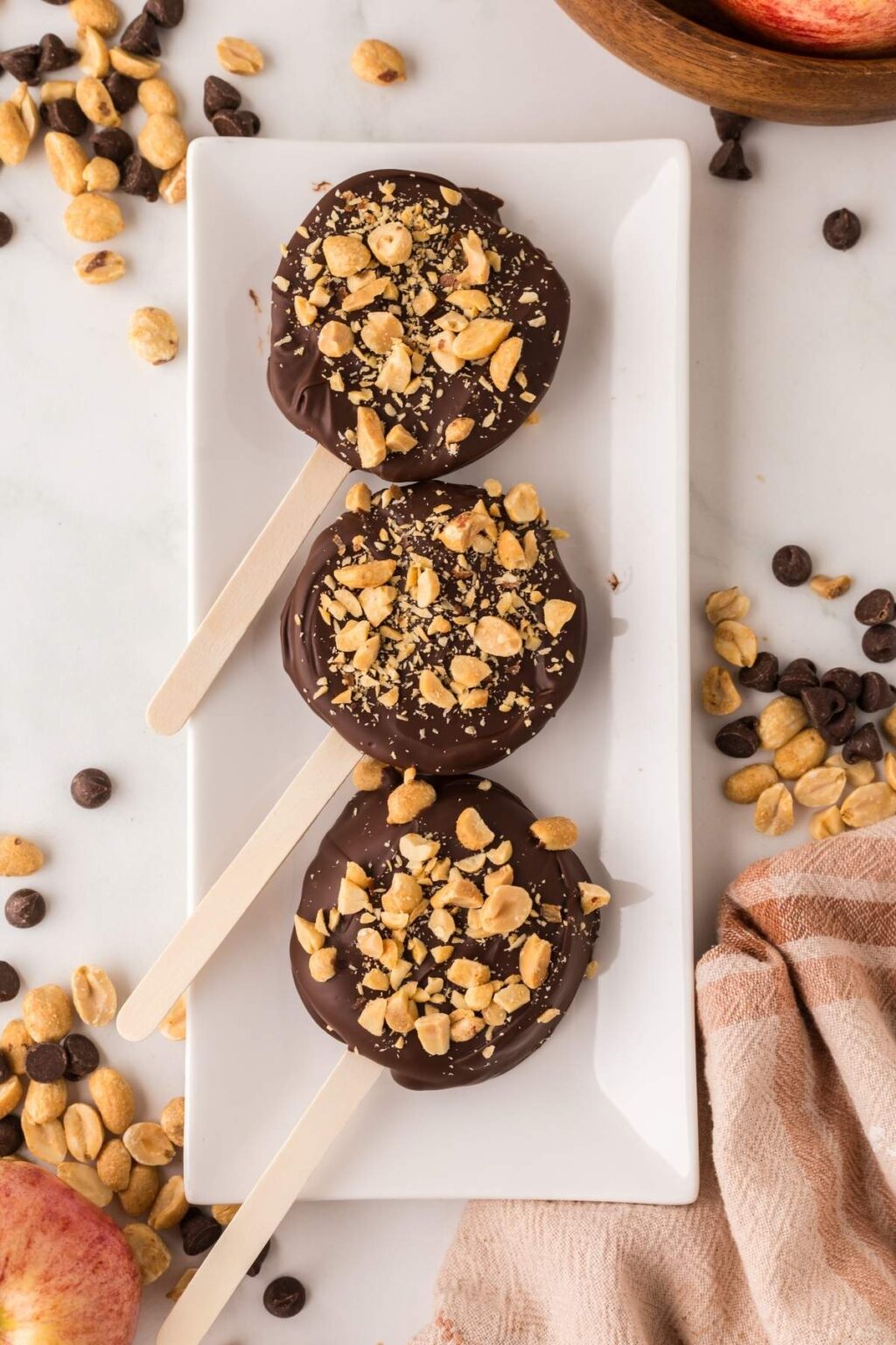 Chocolate Caramel Apple Pops - xoxoBella