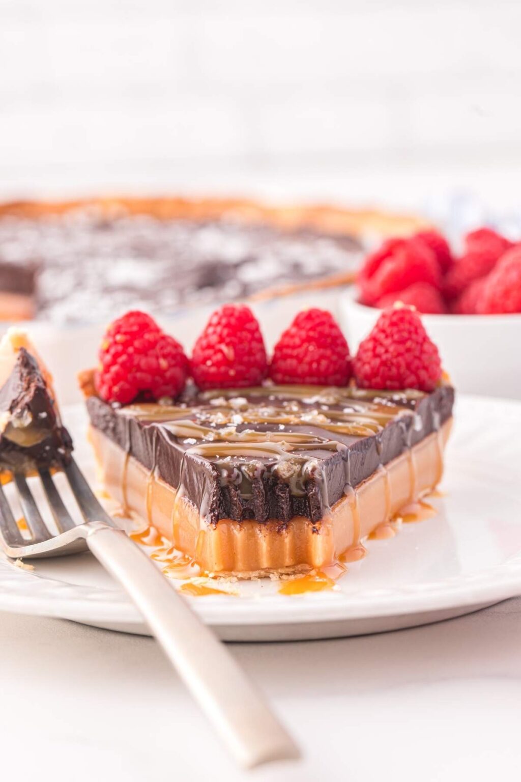 Chocolate Caramel Tart - xoxoBella