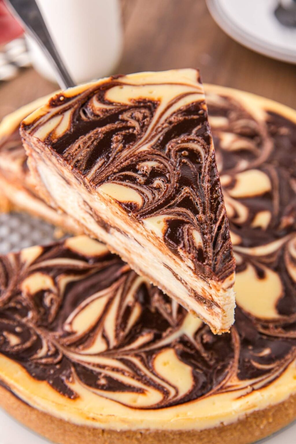 Chocolate Swirl Cheesecake - xoxoBella