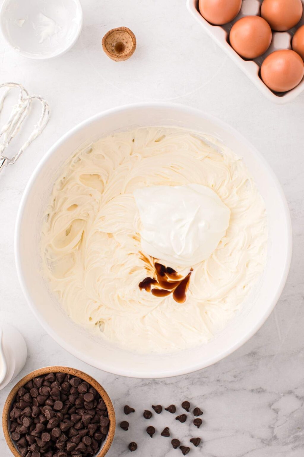 Chocolate Swirl Cheesecake - xoxoBella
