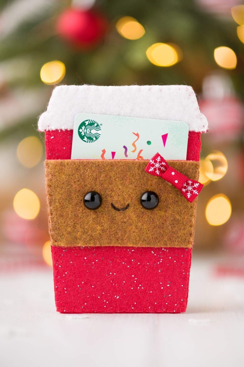 DIY Felt Christmas Gift Card Holder