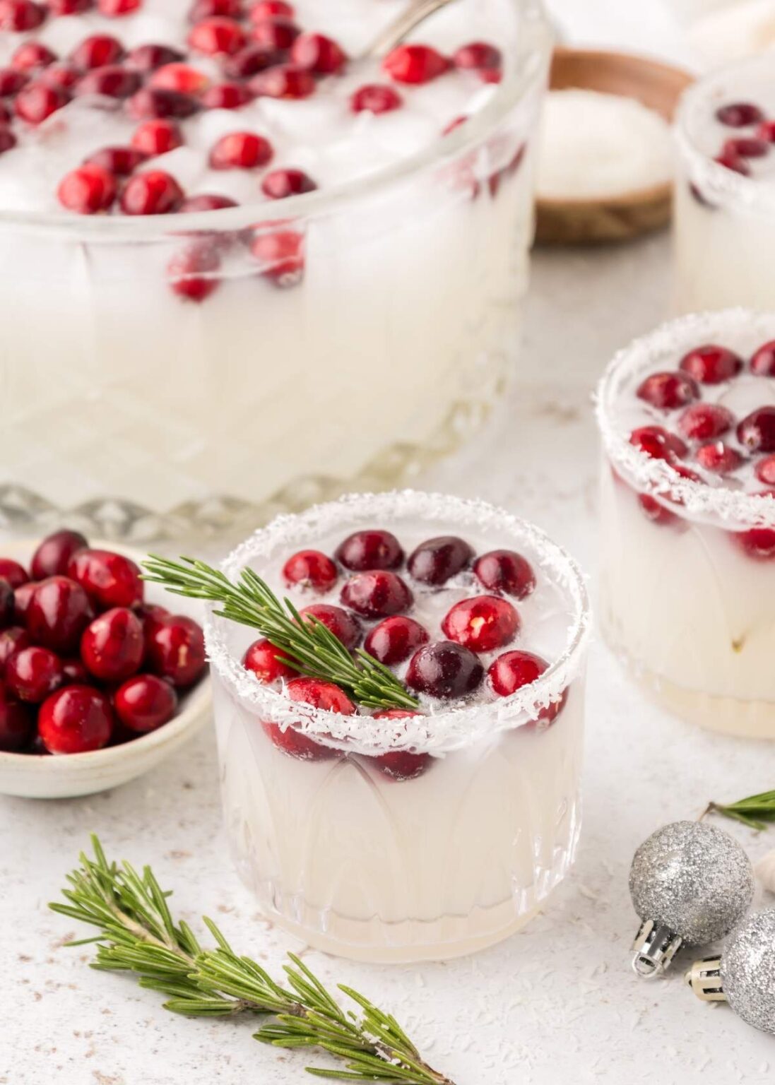 White Christmas Punch - xoxoBella