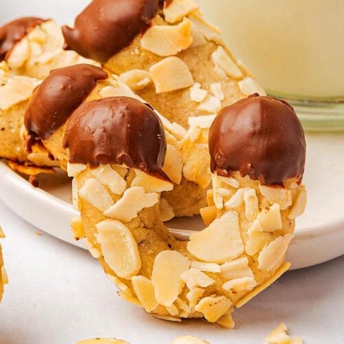 Chocolate Dipped Almond Horn Cookies - xoxoBella