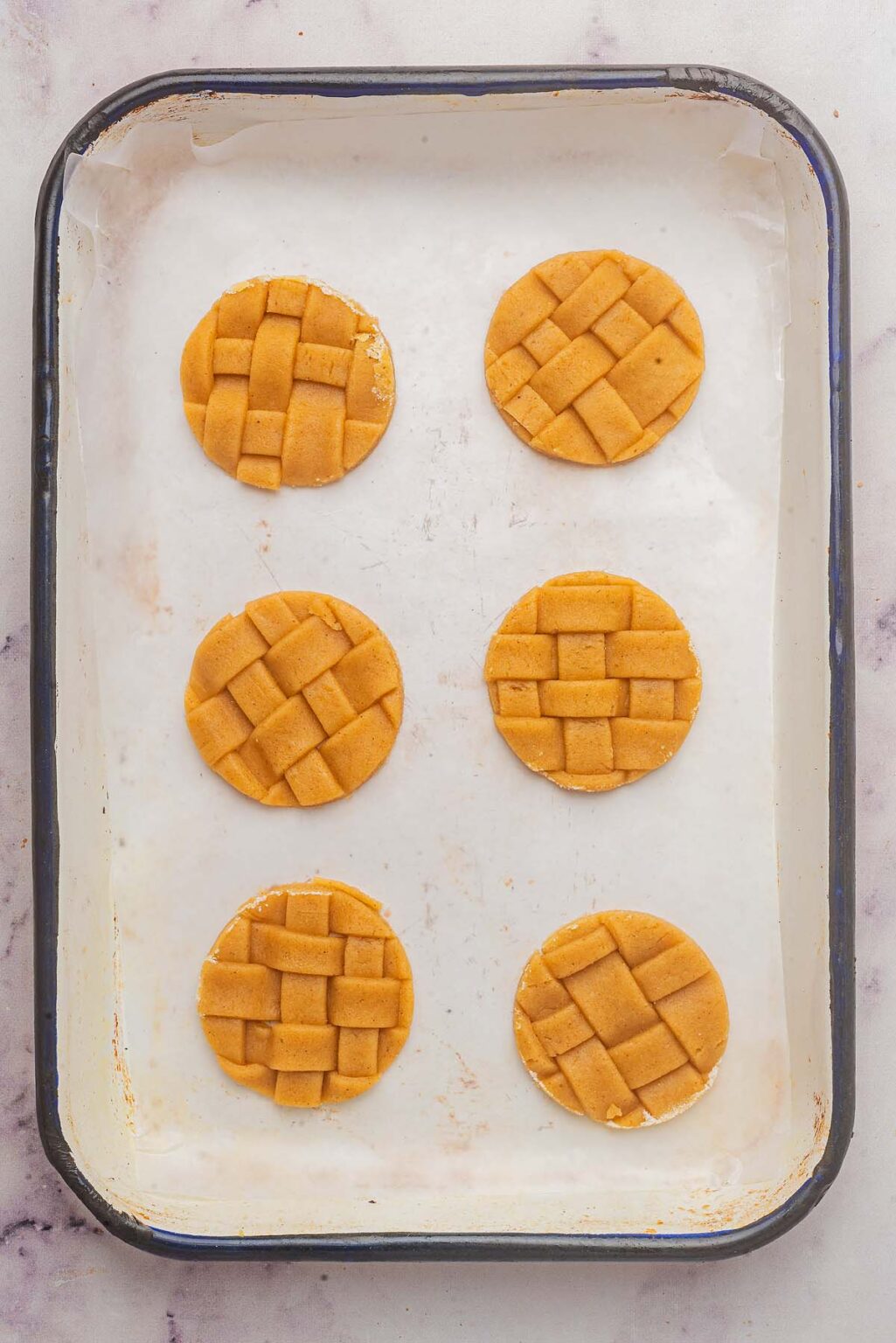 Cinnamon Lattice Cookies