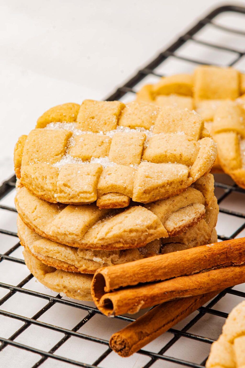 Cinnamon Lattice Cookies