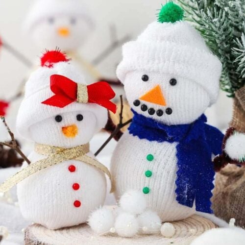 Easy Sock Snowmen