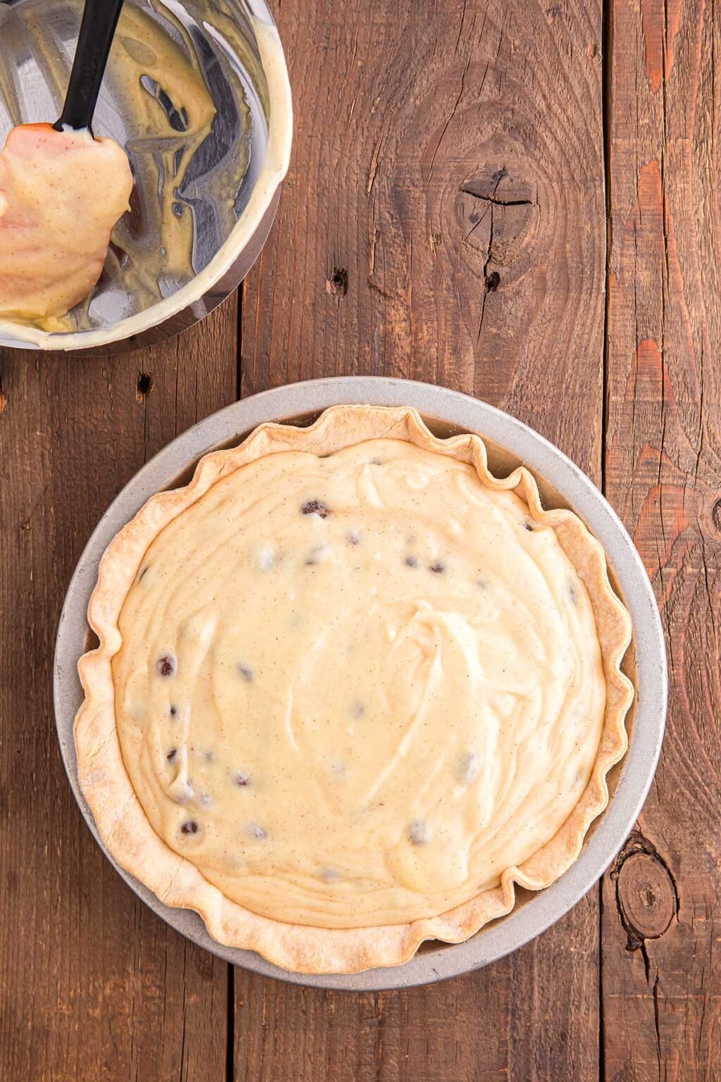 Sour Cream Raisin Pie