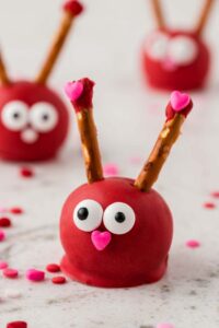Love Bug Cake Balls