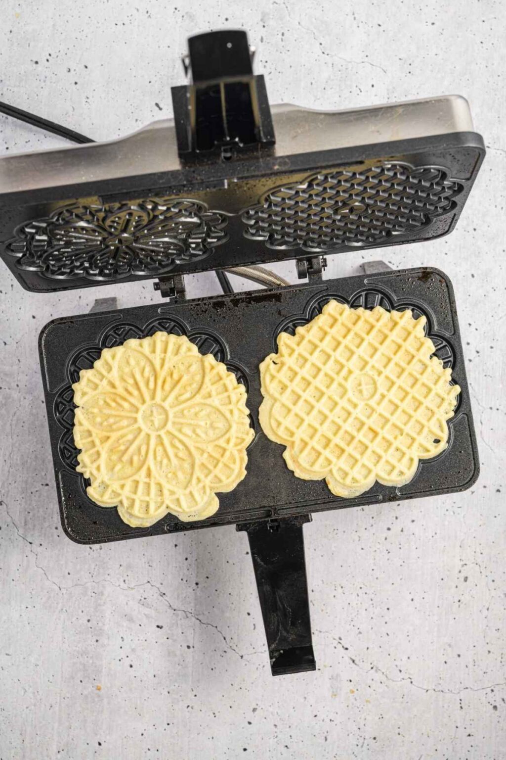 Lemon Pizzelle