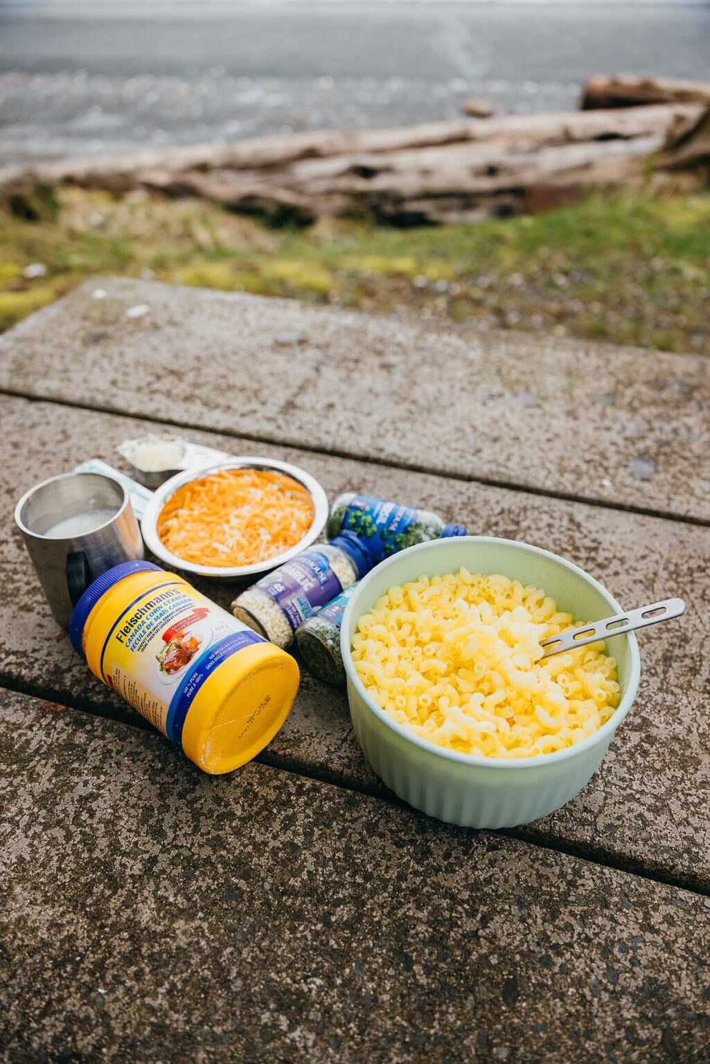 Campfire Mac and Cheese - xoxoBella