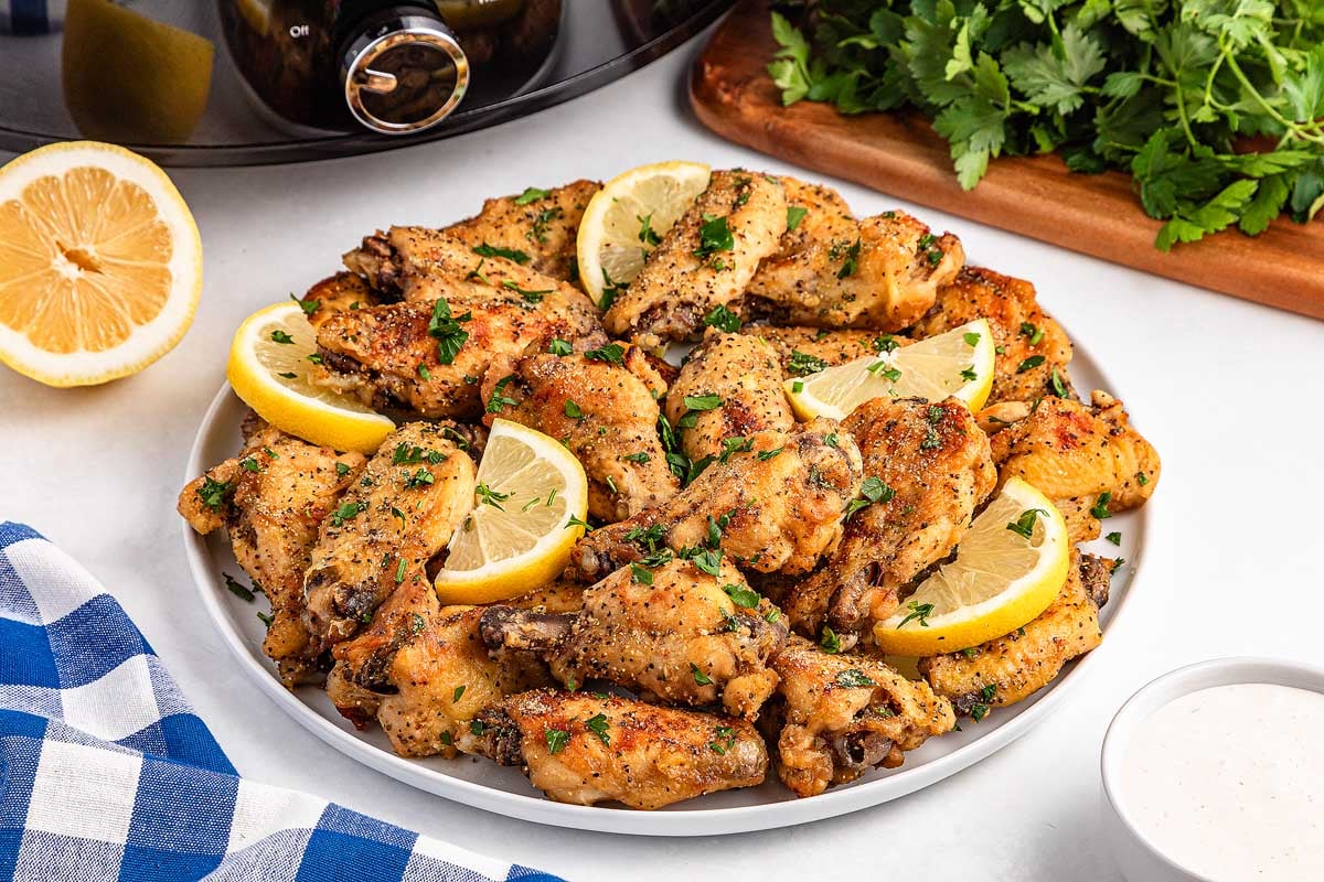 Slow Cooker Lemon Pepper Wings - xoxoBella