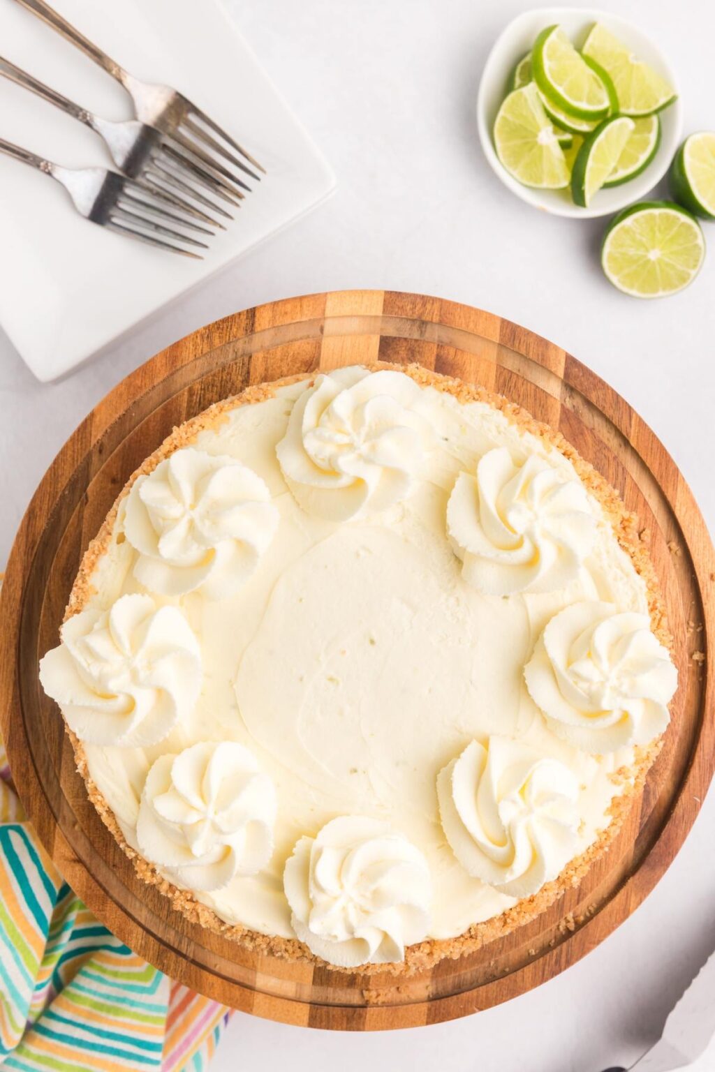 No Bake Key Lime Cheesecake - xoxoBella