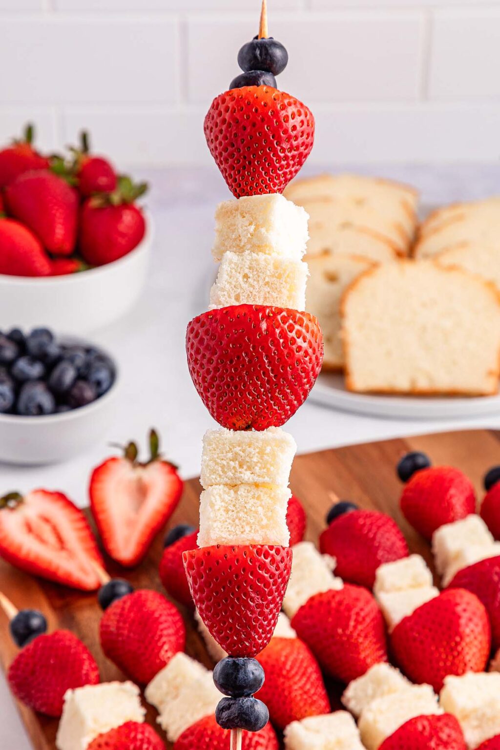Berry and Pound Cake Skewers - xoxoBella