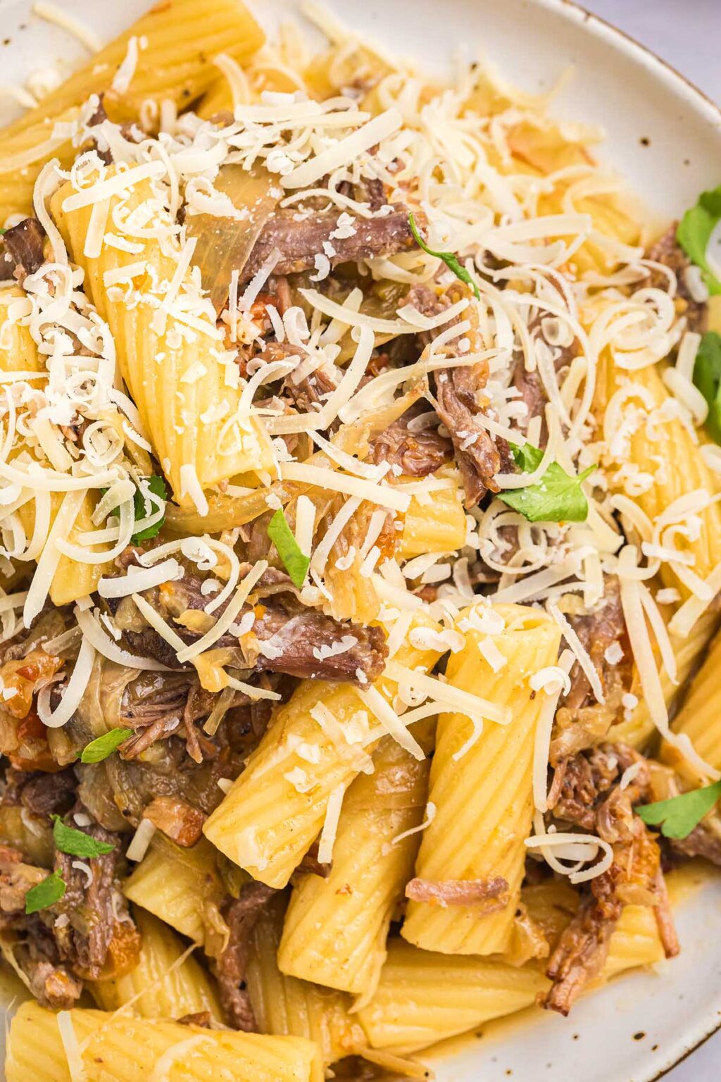 Pasta alla Genovese - xoxoBella