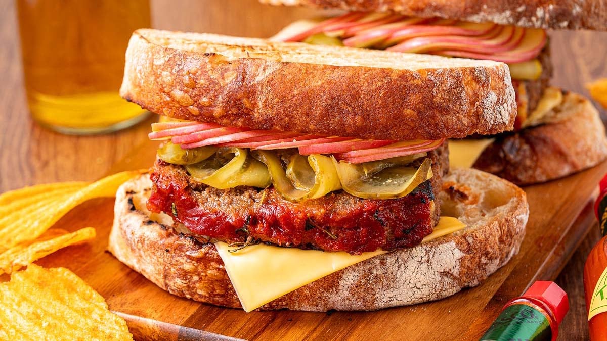Meatloaf Sandwich - xoxoBella