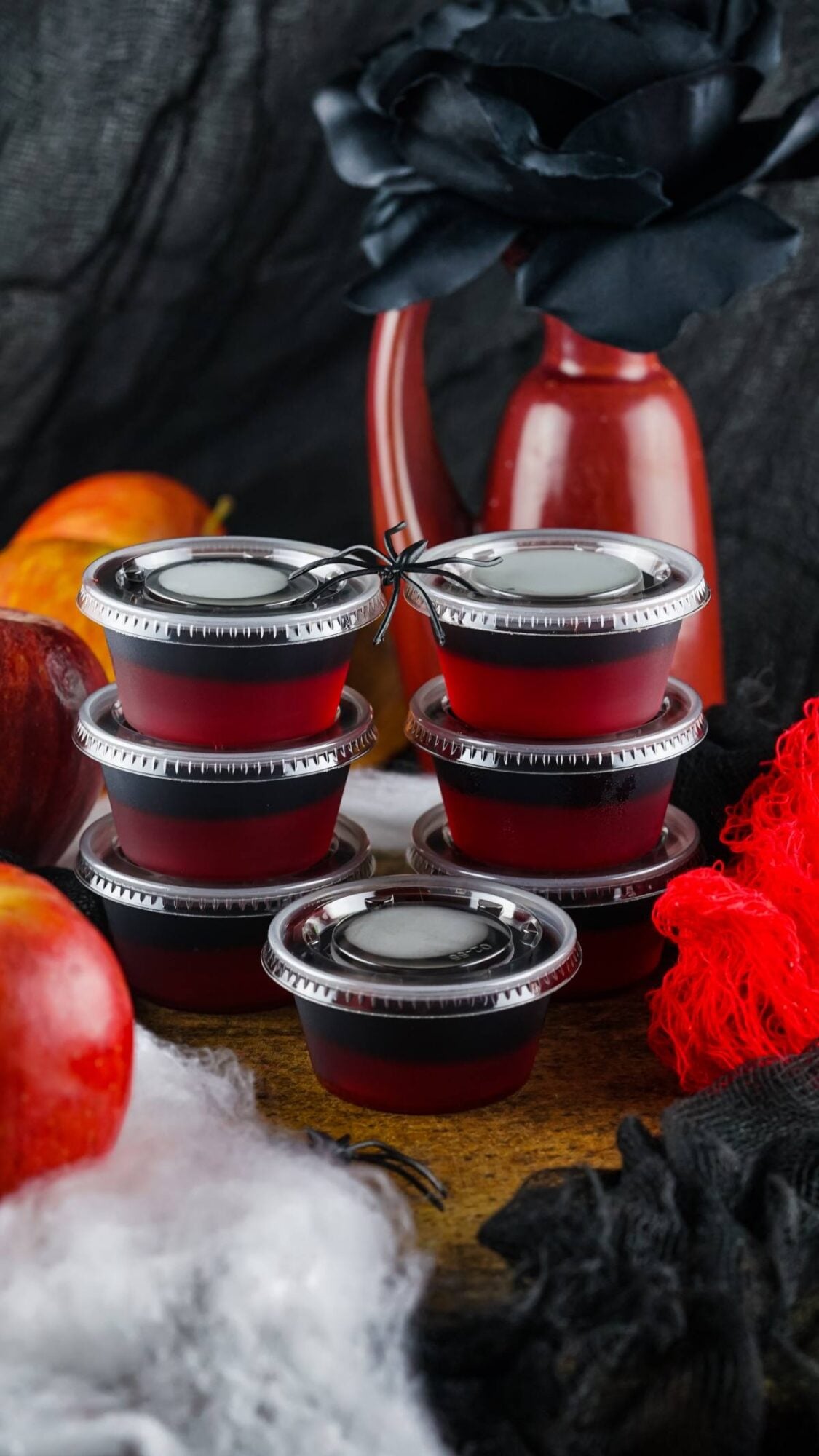 Vampire Kiss Jello Shots - xoxoBella