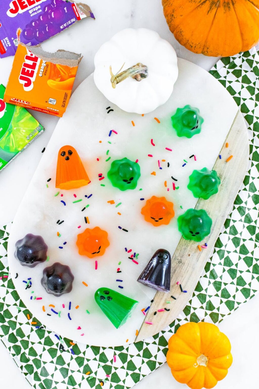 Ghost Jello Shots - xoxoBella