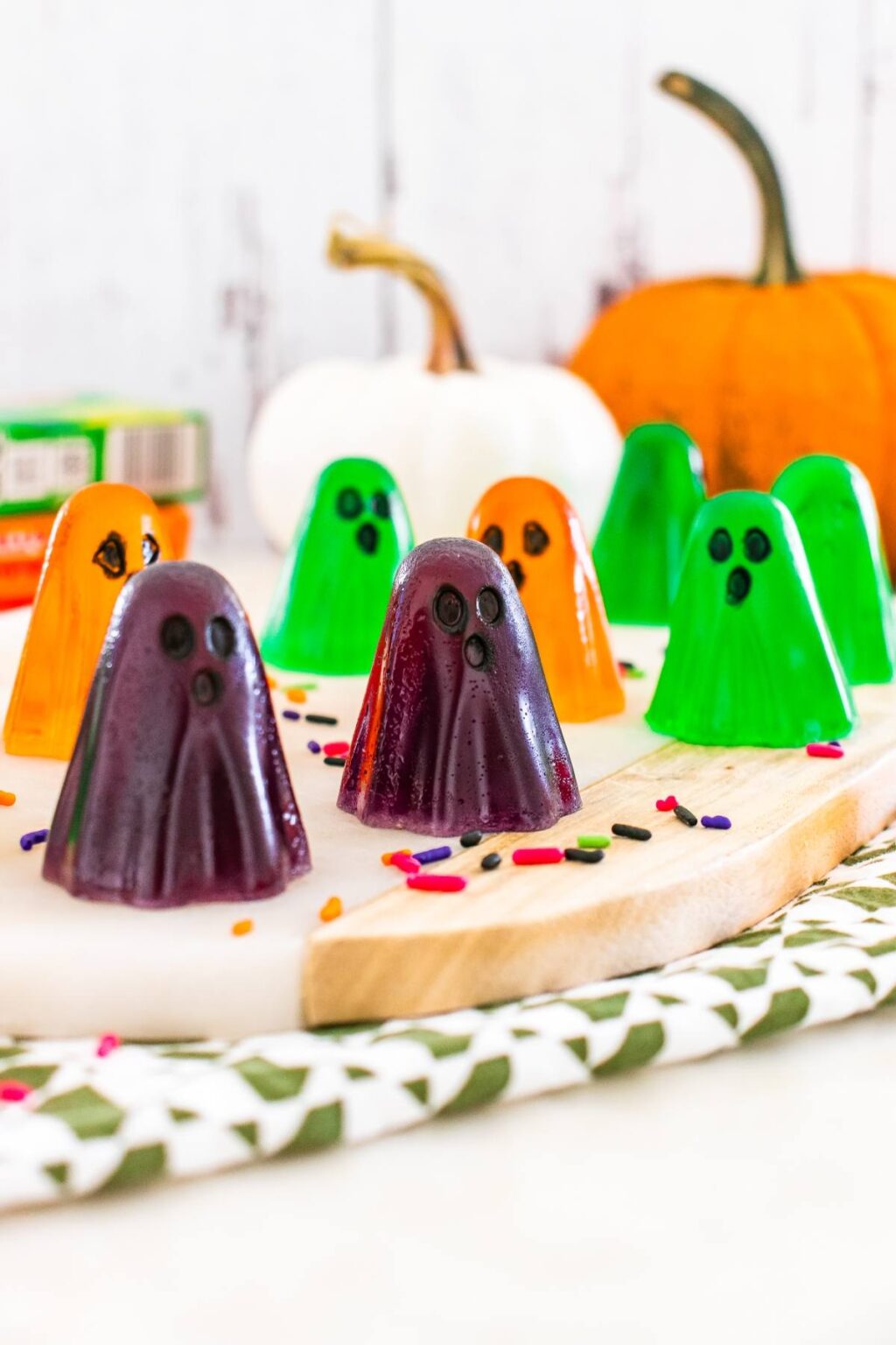 Ghost Jello Shots - xoxoBella