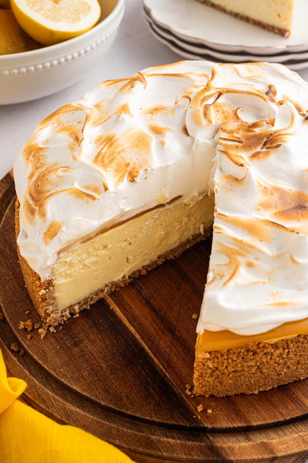 Lemon Meringue Cheesecake - xoxoBella